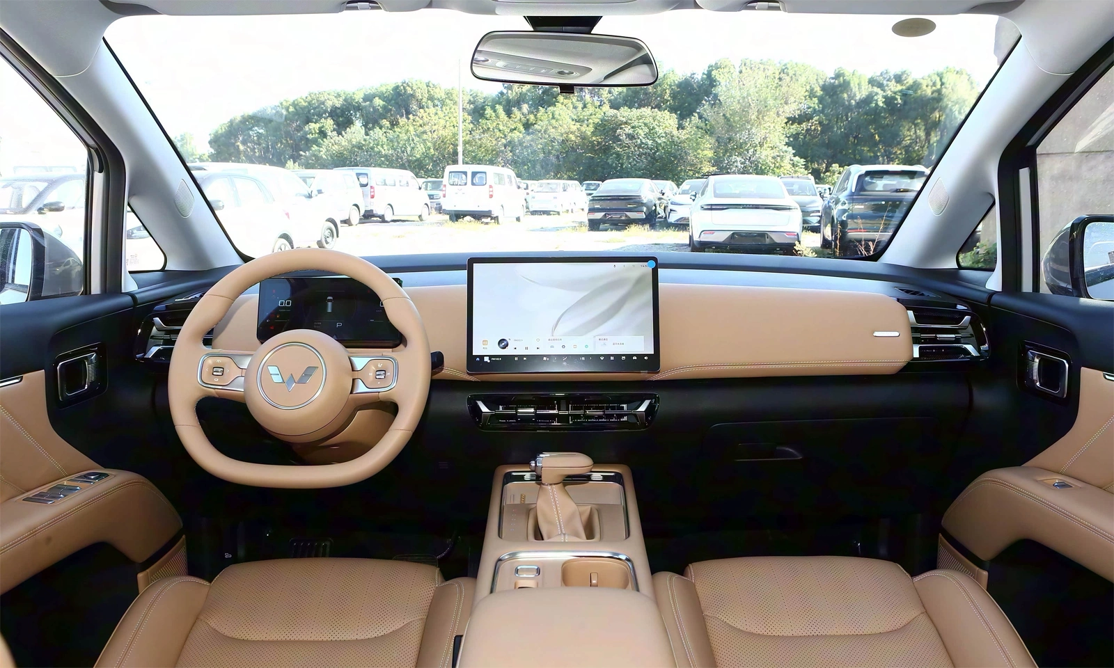 Wuling Xingguang 730 - MPV rẻ nhất Trung Quốc với giá khoảng 10.200 USD